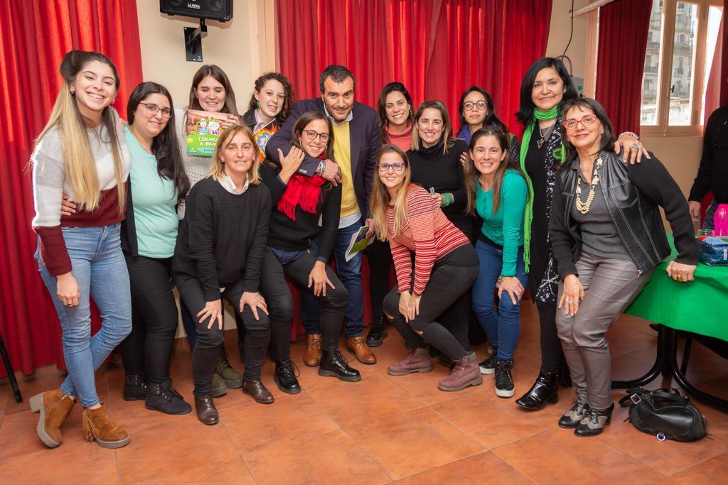 Norberto Di Próspero cerró una exposición de Ro Ferrer sobre la ...